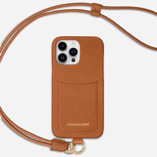 The Sling Phone Case iPhone 15 Pro - Pecan Brown – MAISON de SABRÉ